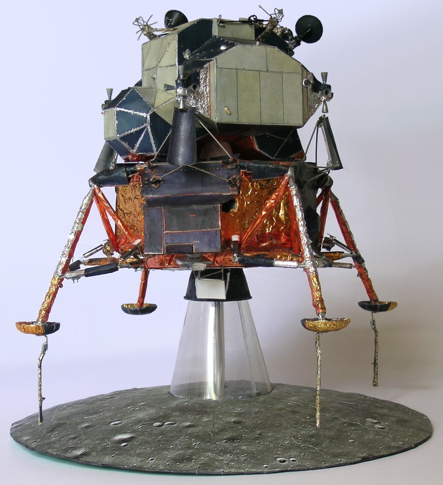 Lunar Module LM-5 1:32 Model FOR Revell Command Service CSM Spacecraft ...