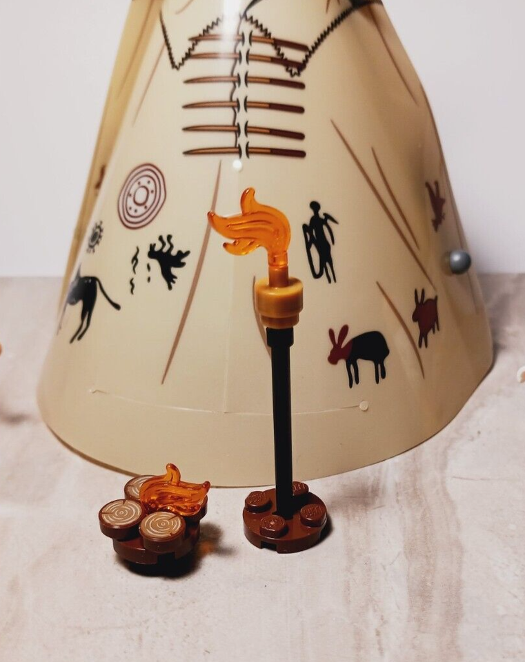 LEGO Tepee Tent Tipi Buckskin Native Fire Torch Sweat Hut Carvings ...