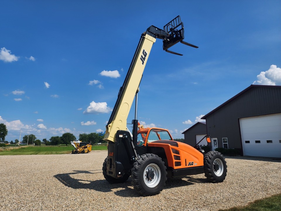 NICE 2019 JLG 742 Telehandler LOW HOURS Diesel Skytrak FINANCING ...
