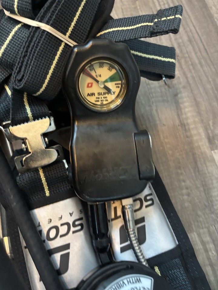 Scott 4.5 4500 PSI SCBA Air Pak Harness with HUD Excellent Condition | eBay