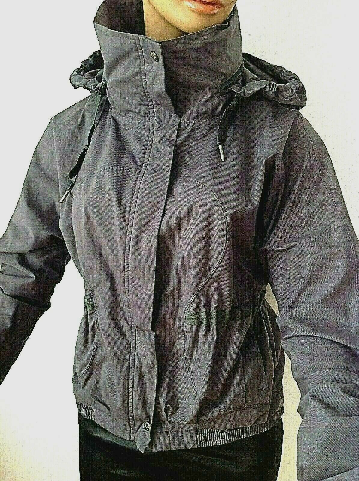 LULULEMON RARE GRAY STRIPED ORIGINAL DESIGN FULL ZIP… - Gem