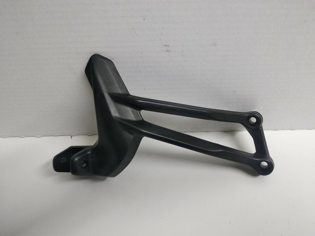 Ducati Multistrada 1200 Rear Right Passenger Footpeg Mount 82432621A in ...