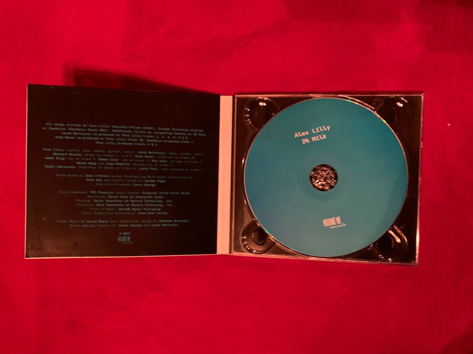 ALEX LILLY 2% MILK DEBUT 2018 CD FROM LIVING SISTERS MEMBER GATEFOLD ...