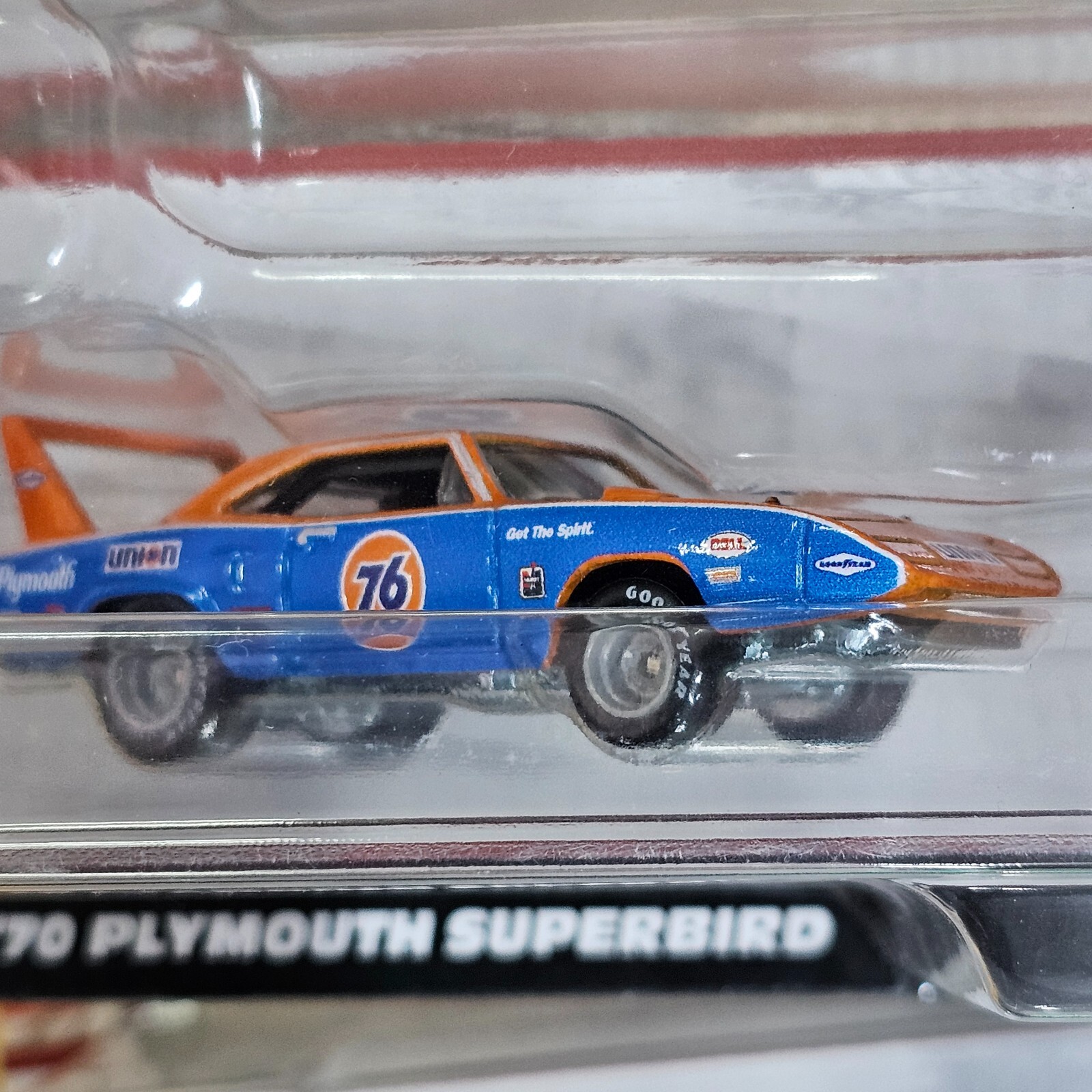 HOT WHEELS PREMIUM TWIN PACK METAL/METAL REAL RIDERS 1:64 - Choose from ...