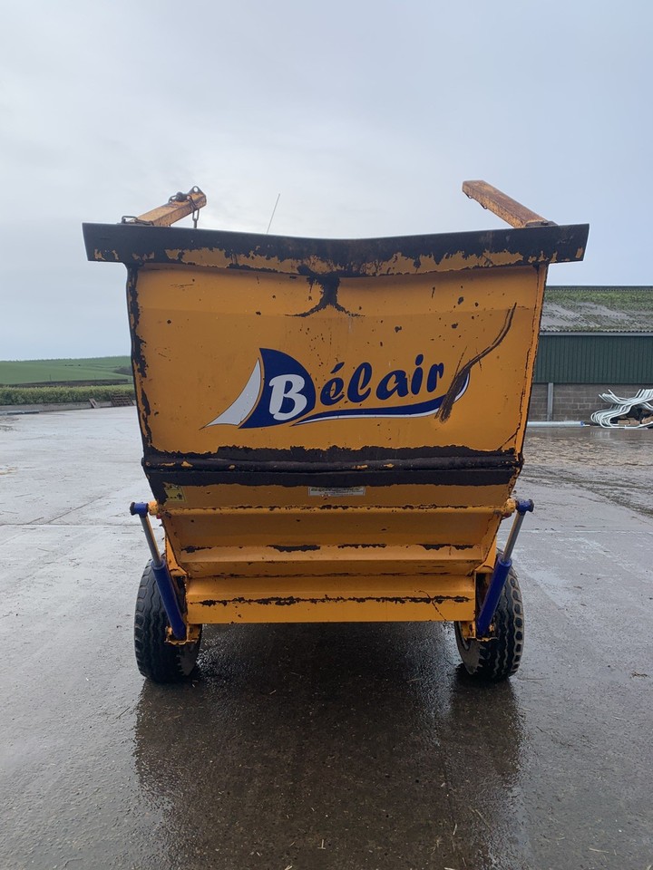 Bel air brick straw bedder/blower, farming, agriculture, Kuhn, mchale ...