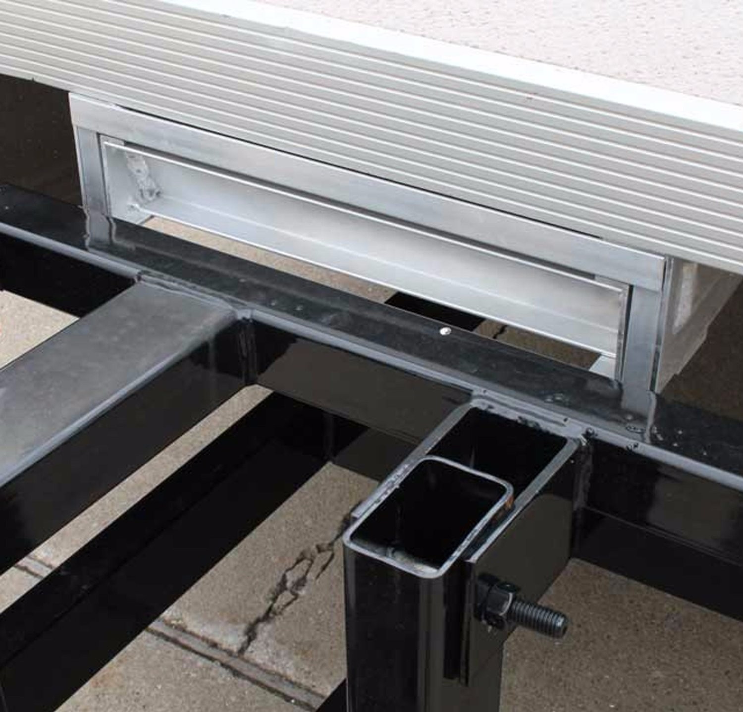 Five (5) Step Pontoon Under Deck Ladder Mounts Under Boat Mounts Al ...