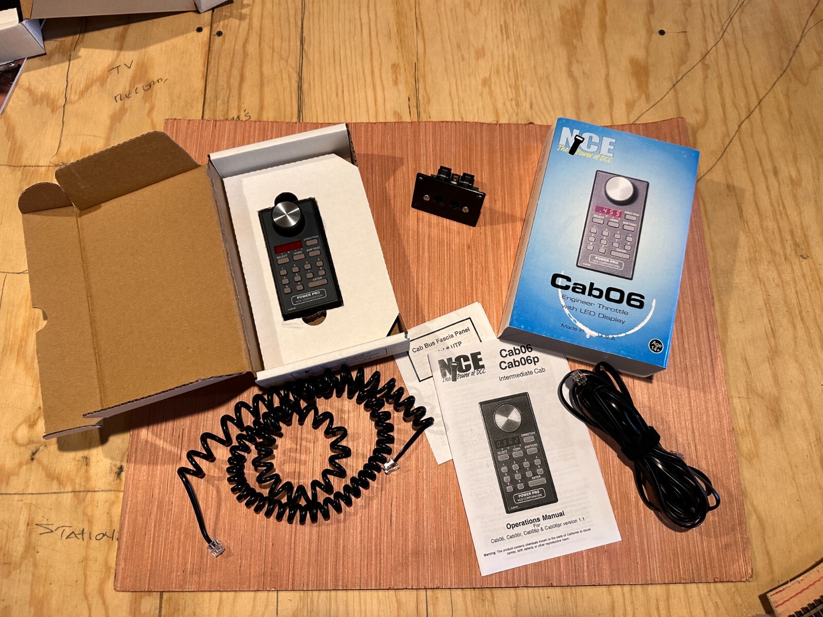 NCE Cab06 Engineer Throttle Controller w LED Display MODEL 524039 | eBay