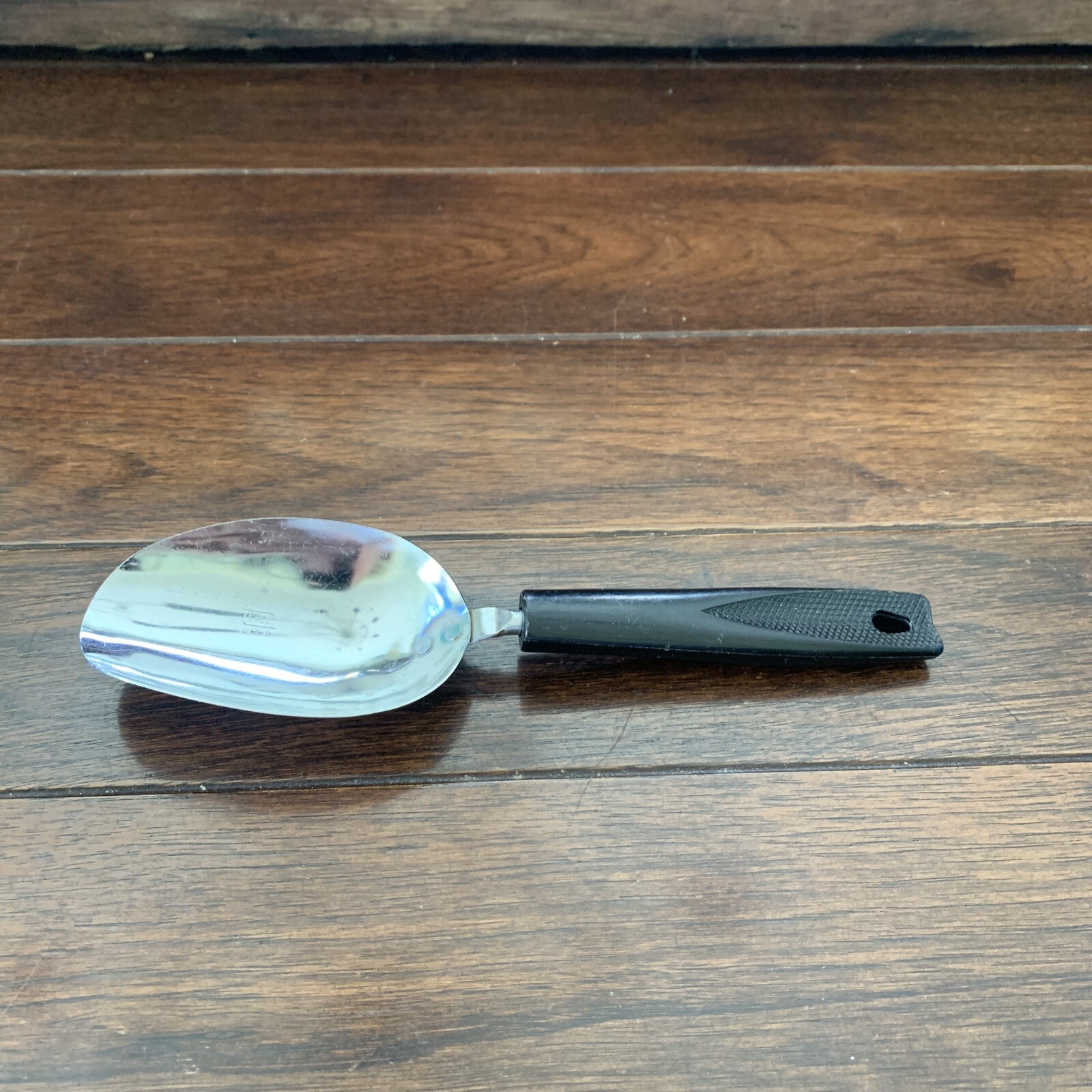 Vintage Ekco Level Full 1/4 Cup MeasurIng Scoop Chrome w Black Handle ...