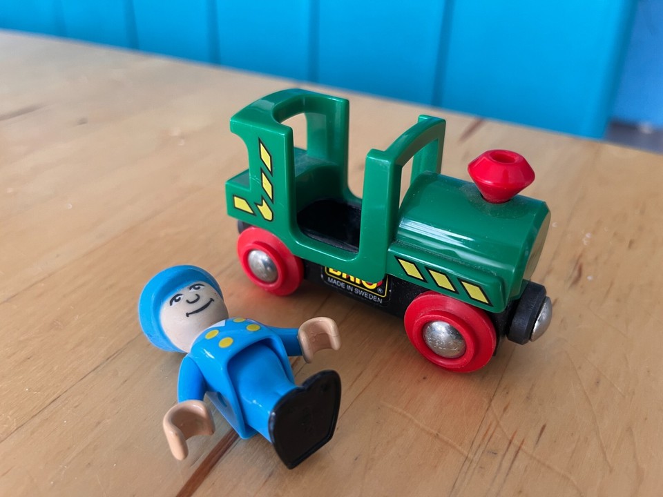 Brio ELC Wooden Trains Engines Carrages Track Railway Toy Combined ...