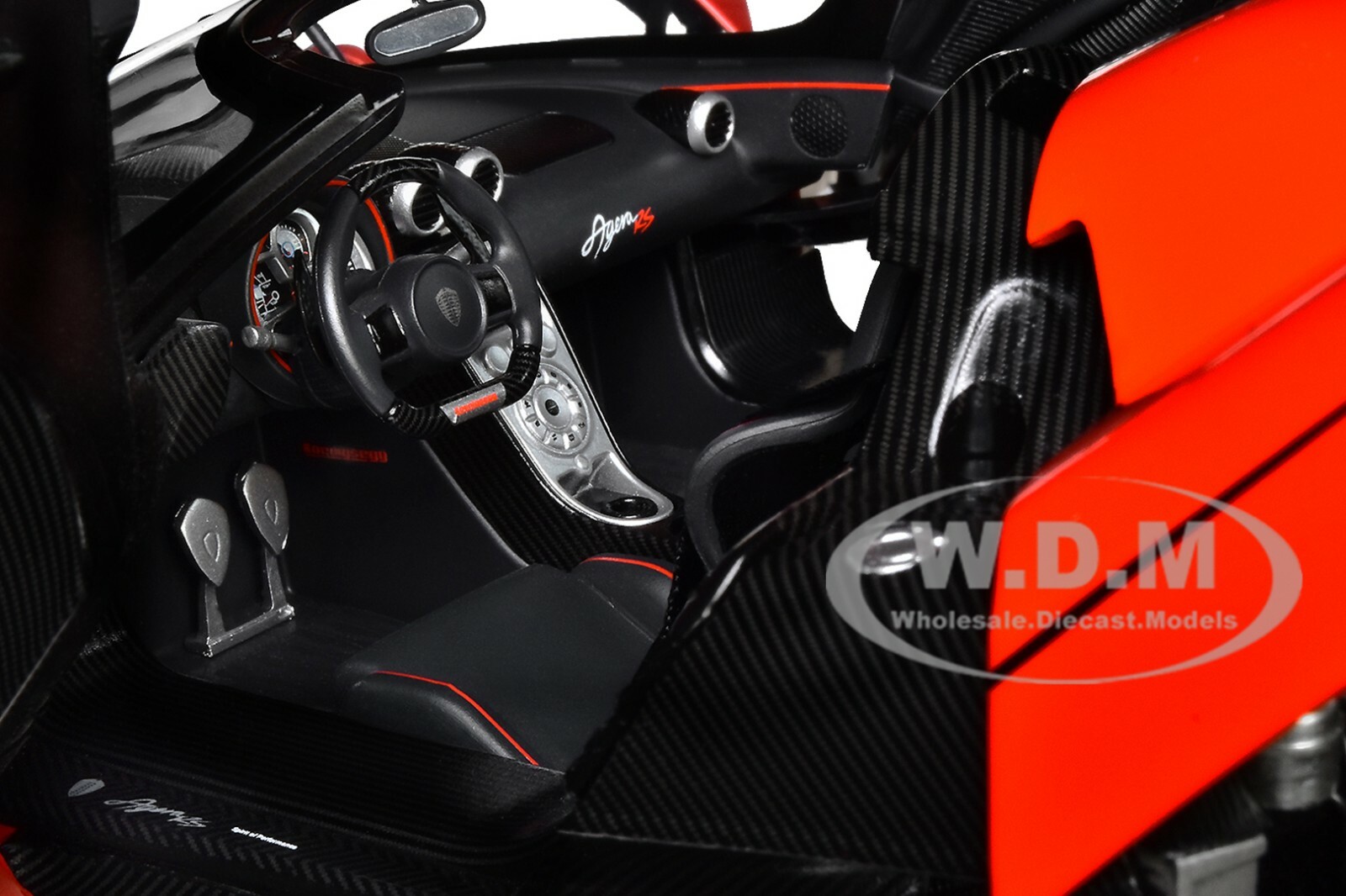 KOENIGSEGG AGERA RS CHILI RED W/BLACK ACCENTS 1/18 MODEL CAR BY AUTOART ...