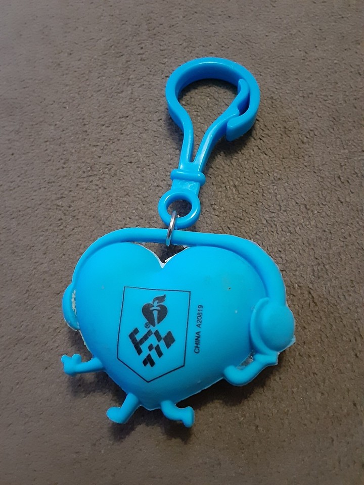 Happy rainbow Heart Figure With headphones keychain toy Bag Clip ...