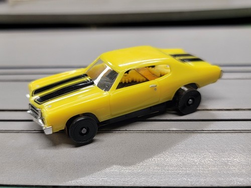70 Chevy MoDEL MoToRING Chevelle Yellow/Black New Ho Slot car with a ...