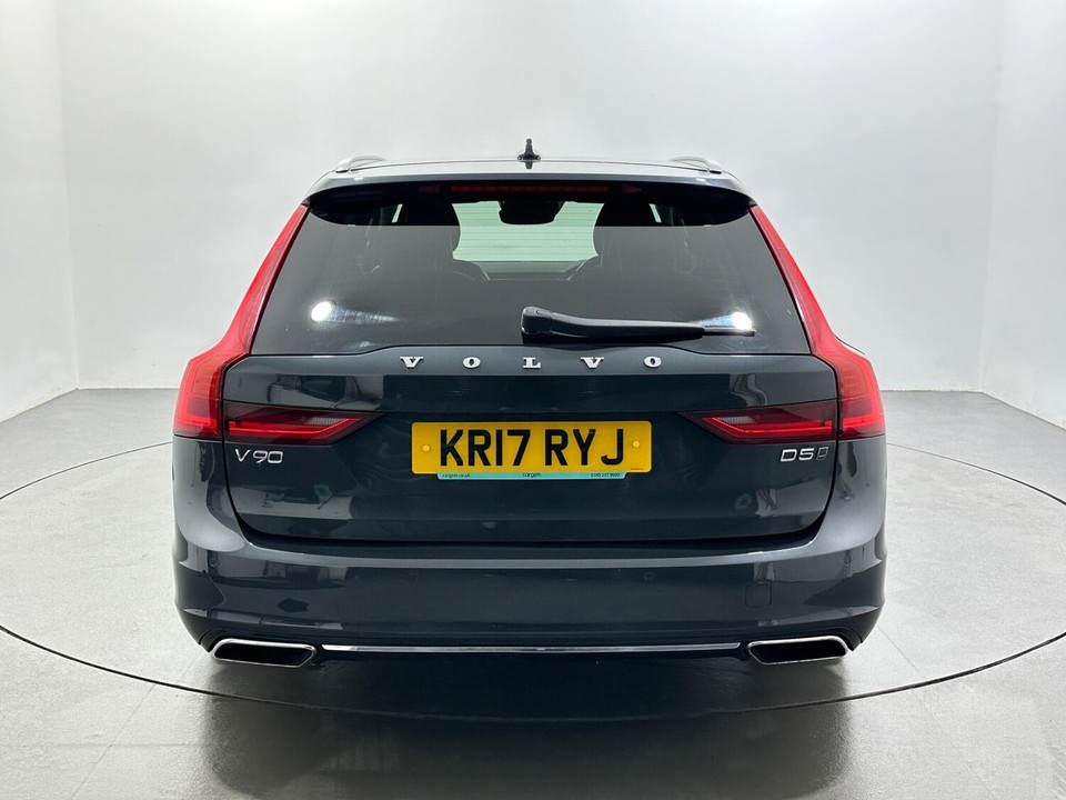 2017 Volvo V90 2.0 D5 PowerPulse Inscription Auto AWD Euro 6 (s/s) 5dr ...
