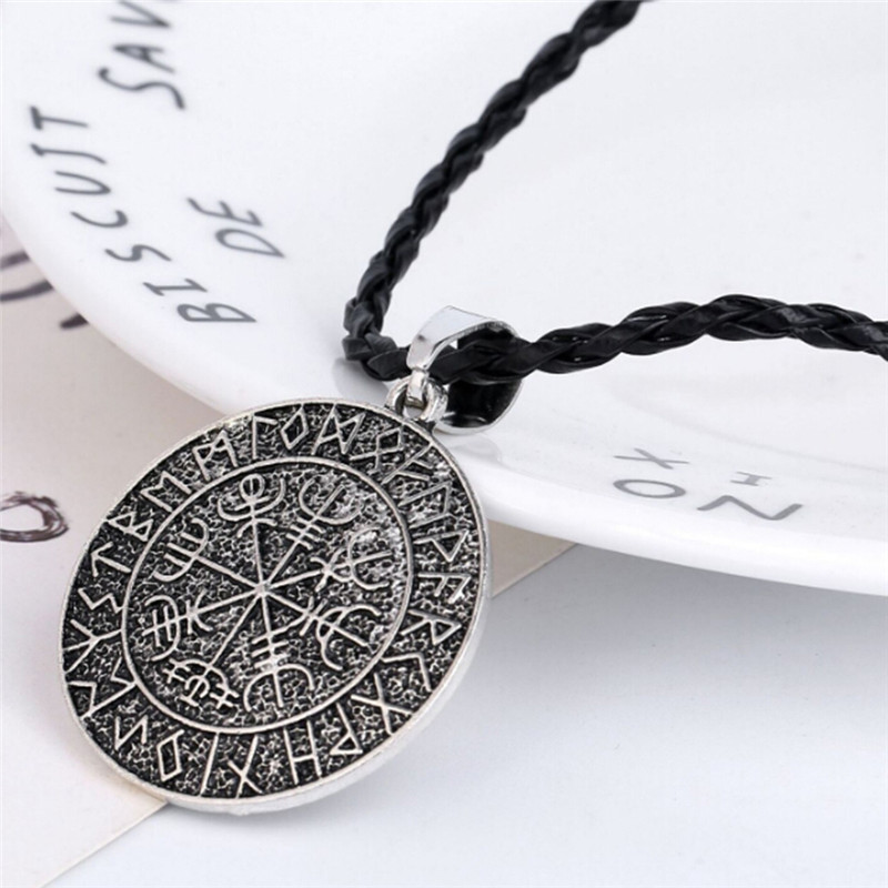 Cool Fashion Viking Vegvisir Compass Pendant Odin's Symbal Of Pendant ...