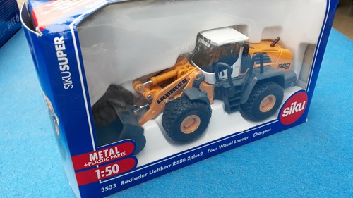 Siku 3533 - Liebherr R580 Quatre Roue Chargeur 1:50 | eBay