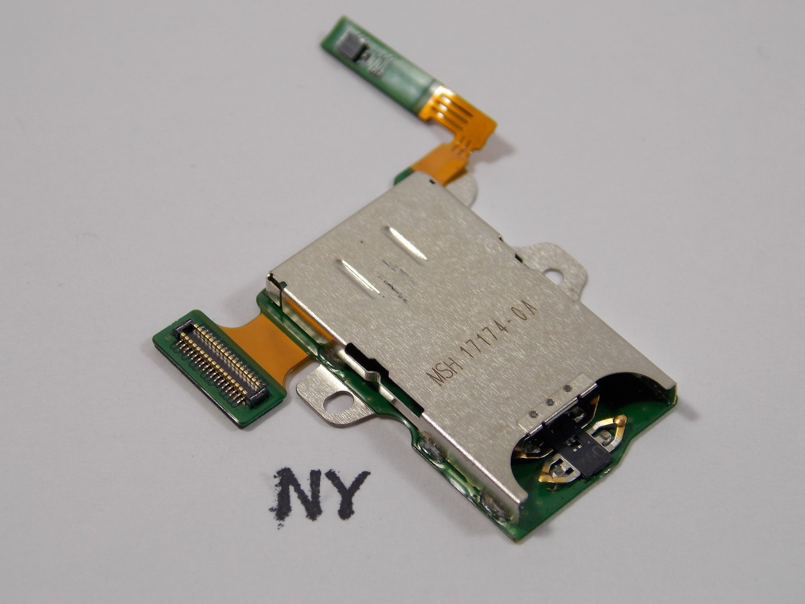 SD Sim Card Reader Board Motorola MOTO Z2 Play XT1710-02 Verizon Phone ...