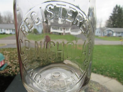 TREQ Milk Bottle C R Nicholas Dairy Farm Niagara Falls NY NIAGARA ...