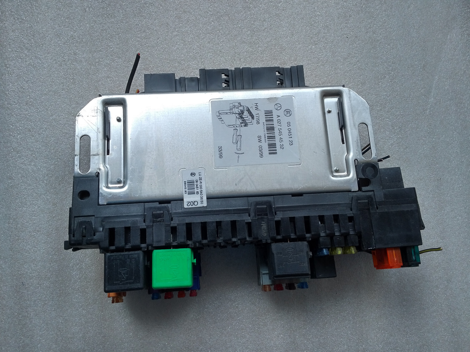 Mercedes W220 S Class Front Right SAM Fuse Relay Module Box Unit ...