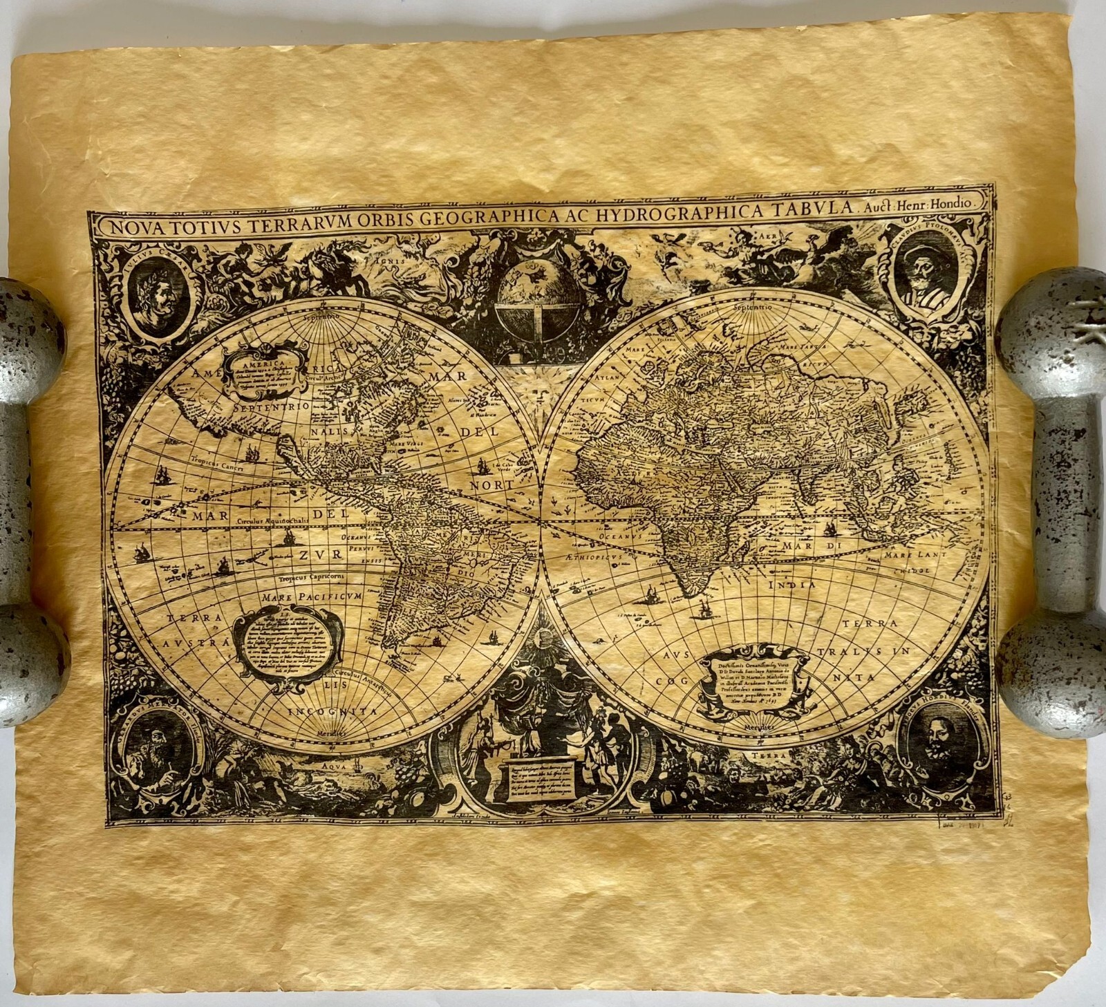 THE GEOGRAPHIC AND HYDROGRAPHIC WORLD OF AUCT OF HENR HONDIO MAP ...