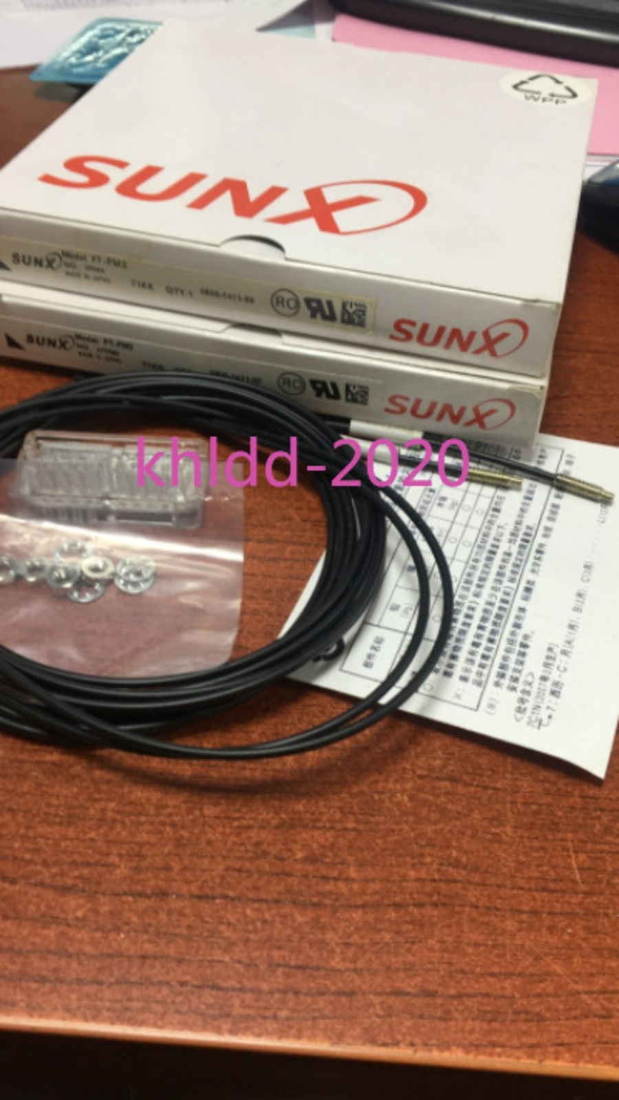 1PCS SUNX FT-FM2 FTFM2 FIBER OPTIC SENSOR IN BOX -NEW FREE SHIPPING | eBay