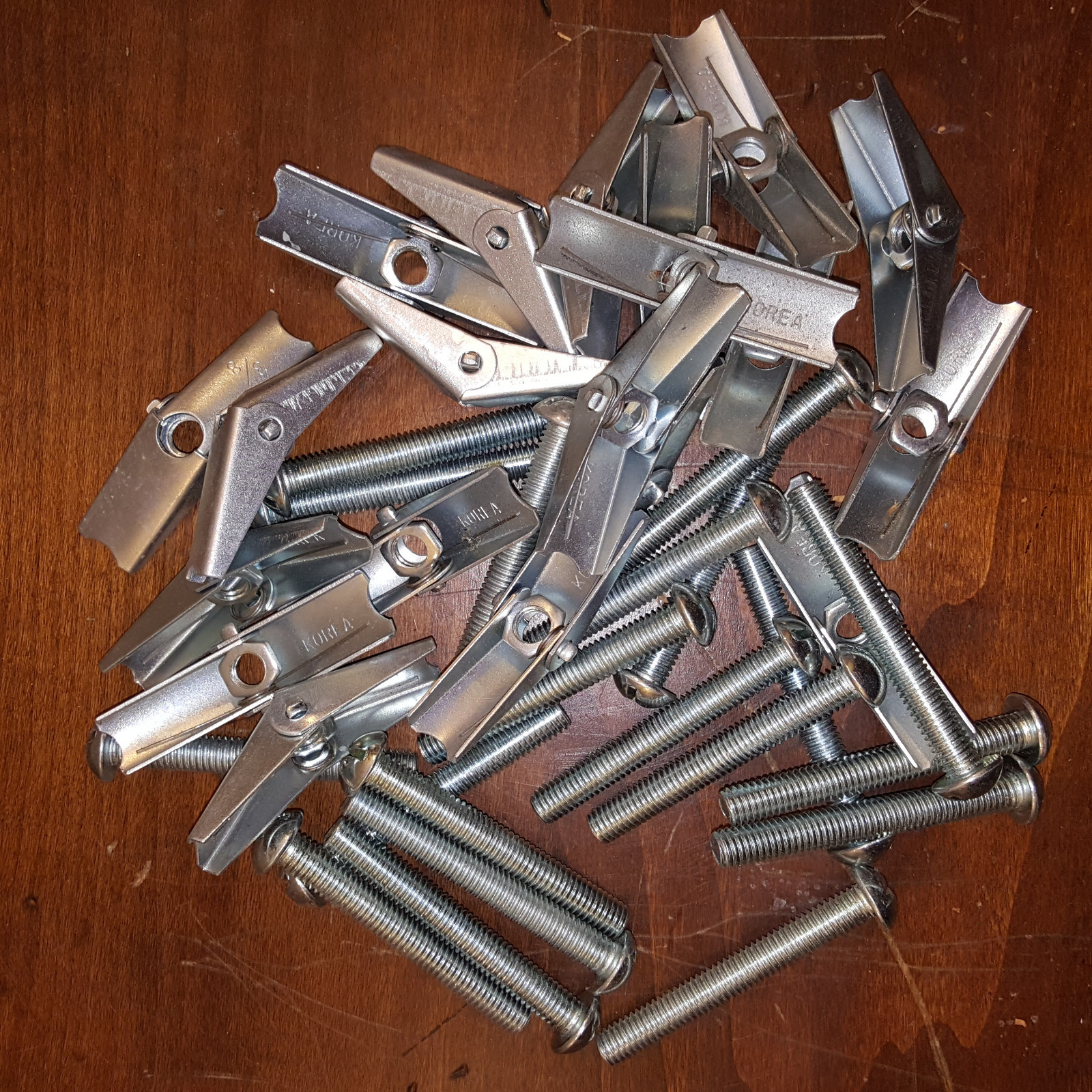 20 Pack of Toggle Bolts & Wings 3/8" x 3" Round Head Anchor | eBay