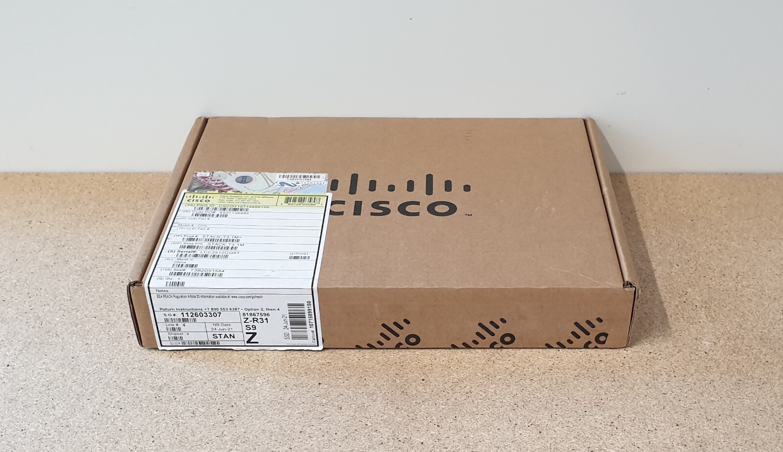 Cisco STACK-T3-1M • Catalyst C9300 stacking cable type 3 • 1 Meter | eBay