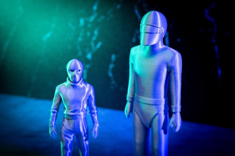 Klaatu And Gort From The Day the Earth Stood Still Gort And Klaatu ...