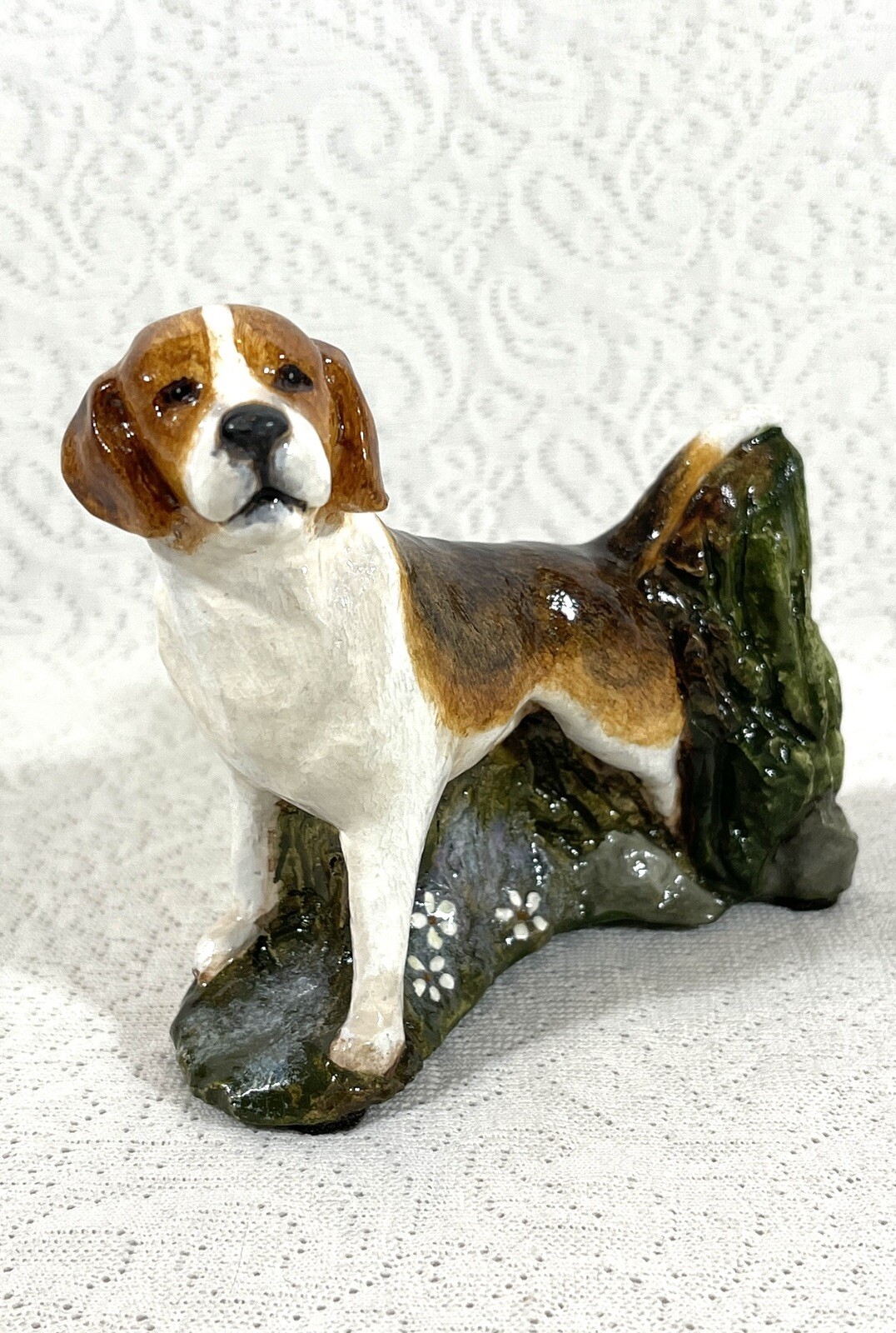 Vintage Beagle Dog # 323 Ceramic/Porcelain Figure Sculpture Statue 1982 ...