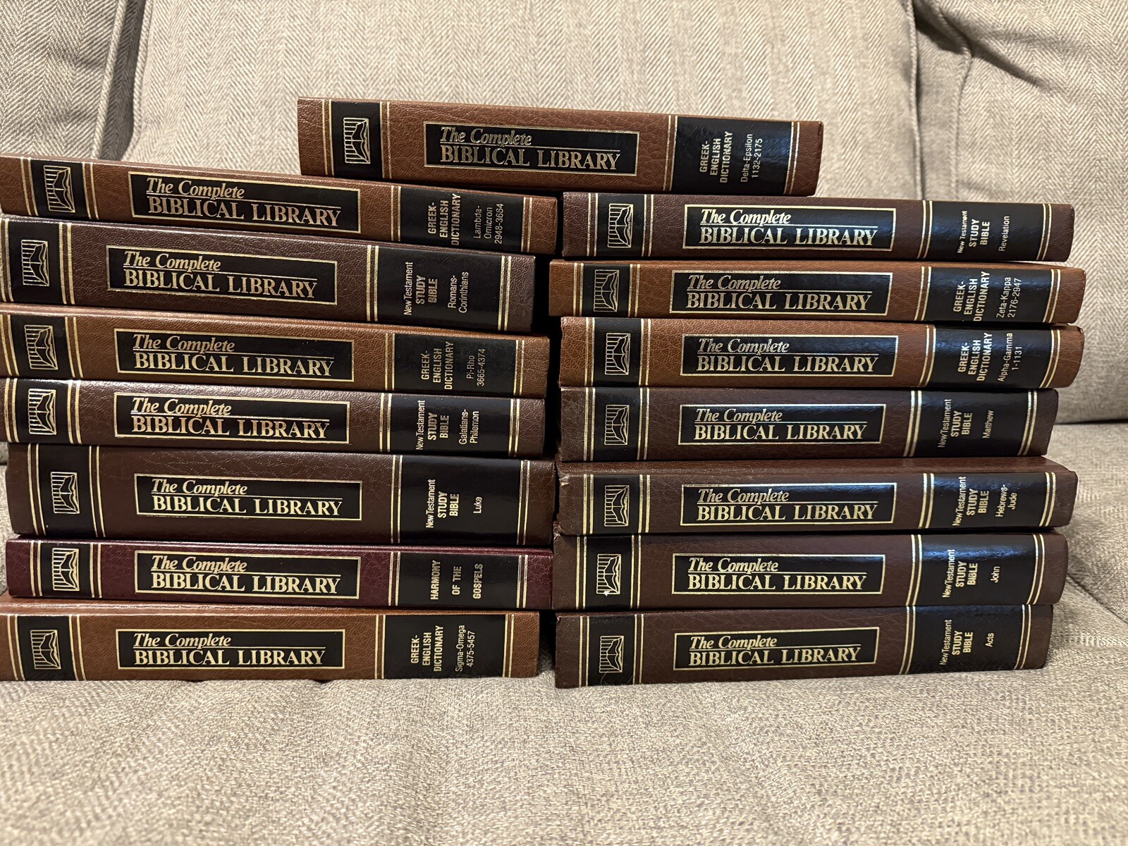 The Complete Biblical Library New Testament Set of 15 volumes ...
