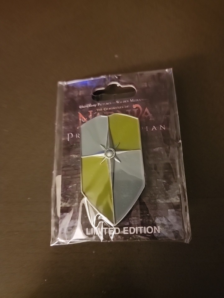 Disney Narnia Prince Caspian Telmarine Soldier Shield Pin LE | eBay UK