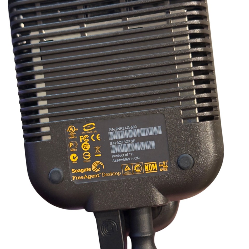 Seagate FreeAgent Desktop 320 GB 9NK2AG-500 USB 2.0 External Hard Drive ...