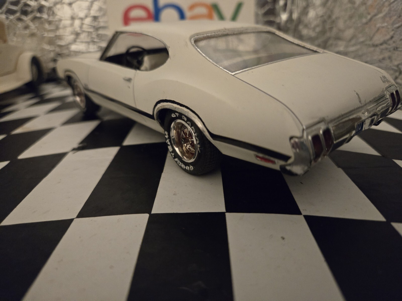 BUILT MODEL CAR JOHAN 1970 OLDS 442 SHELF READY PIECE FOILED AND WIRED ...