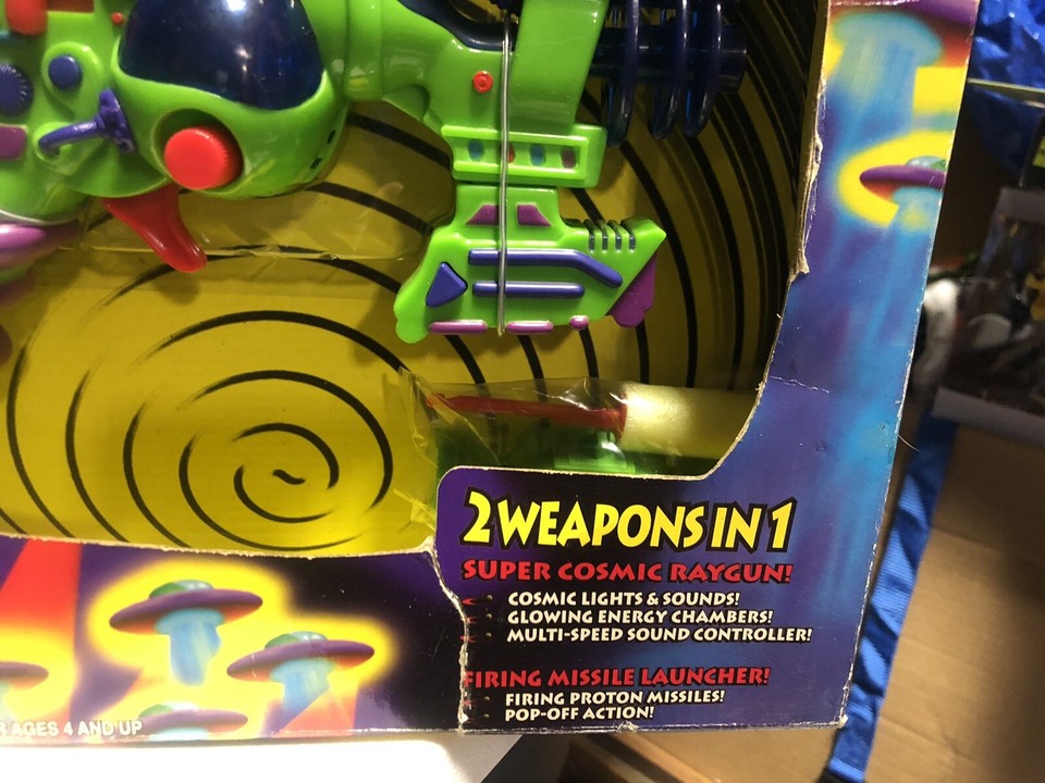 NEW Super Space Gun Trendmasters #309061997 COSMIC RAYGUN & Missile ...