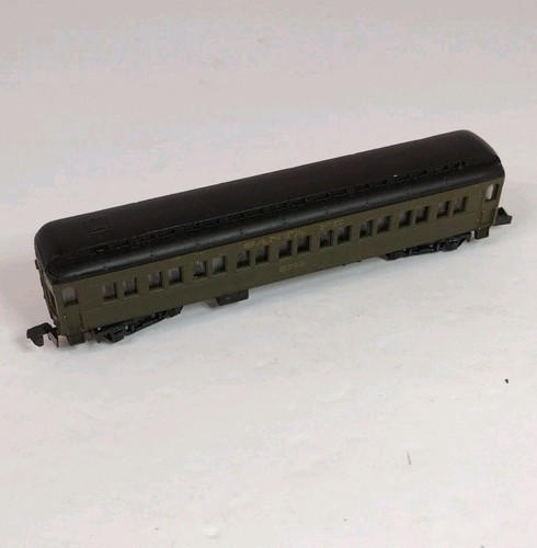 Bachmann N Scale 65' Standard Coach Santa Fe 2713 Passenger Train Car ...