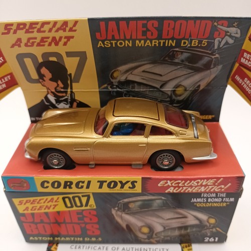 Corgi Toys Model Club 261 - James Bond Aston Martin DB5 - 2022 Reissue ...