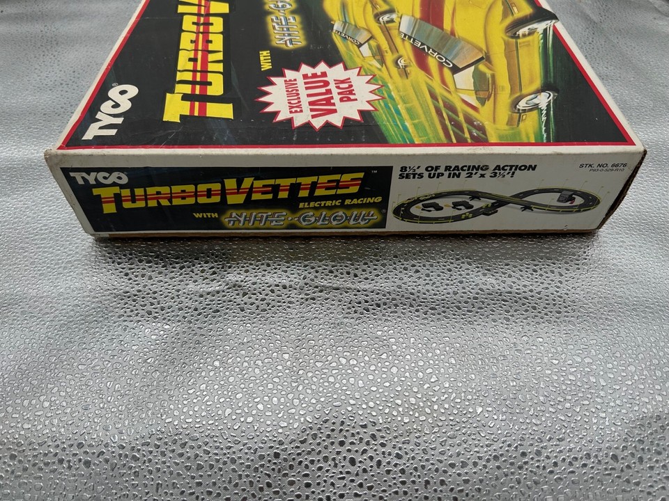 *Vintage TYCO Turbo Vettes Electric Racing Track Set Nite-Glow Glowing ...