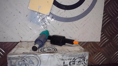 Contacteur feu stop RENAULT MEGANE 3 PHASE 3 253250007R | eBay