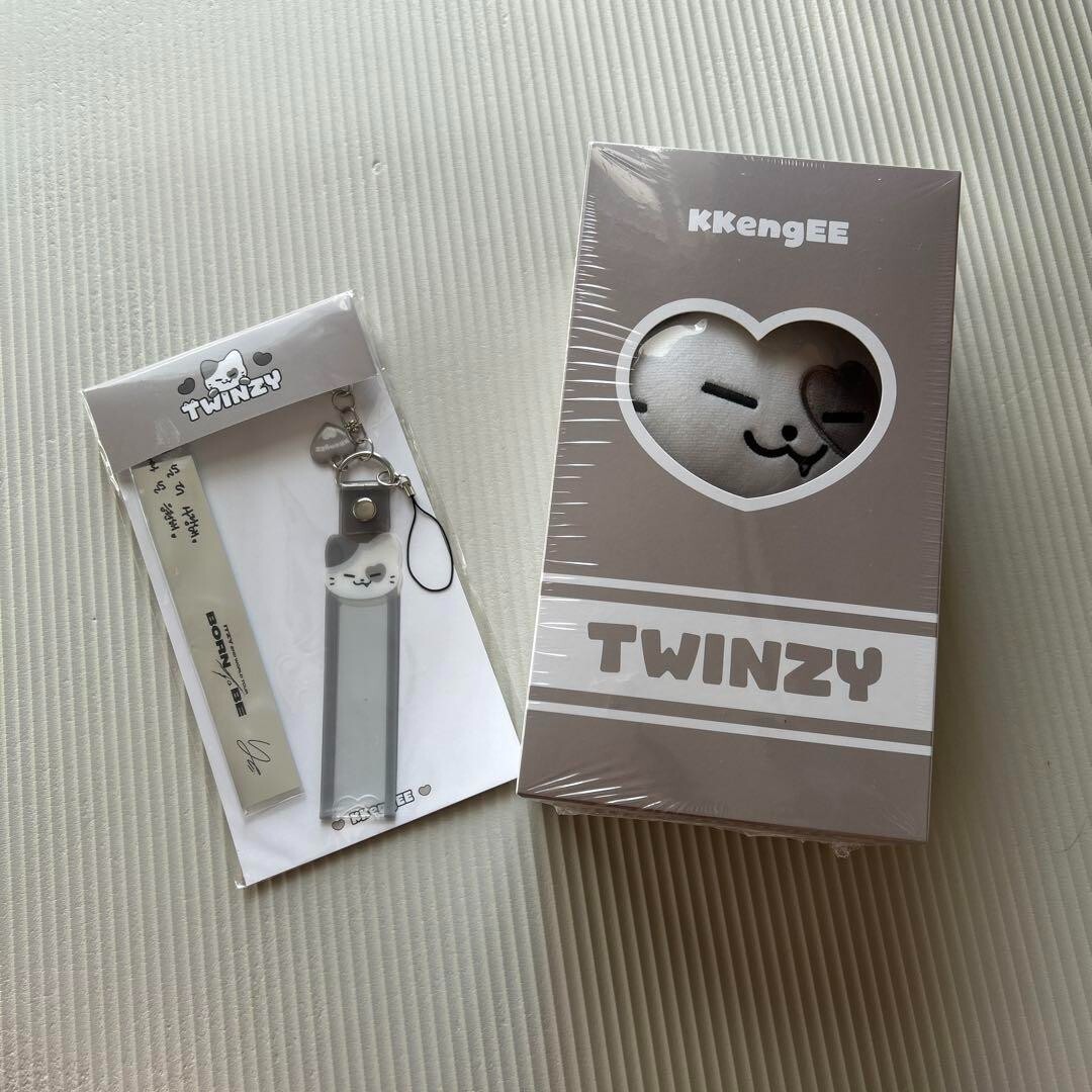 ITZY KKengEE TWINZY Plush toy & strap set NEW | eBay