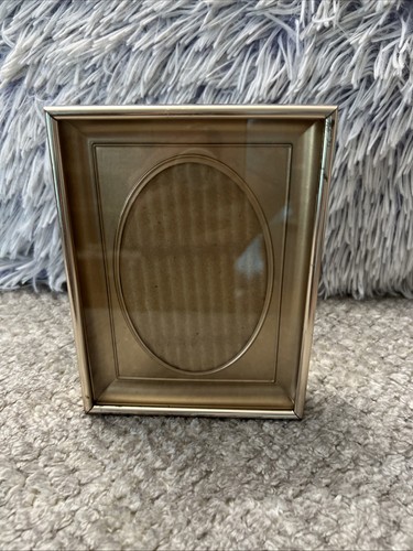 VTG Shadowbox Metal Picture Frame 3x4 Pic-4.5x6 Frame. Gold Tone | eBay