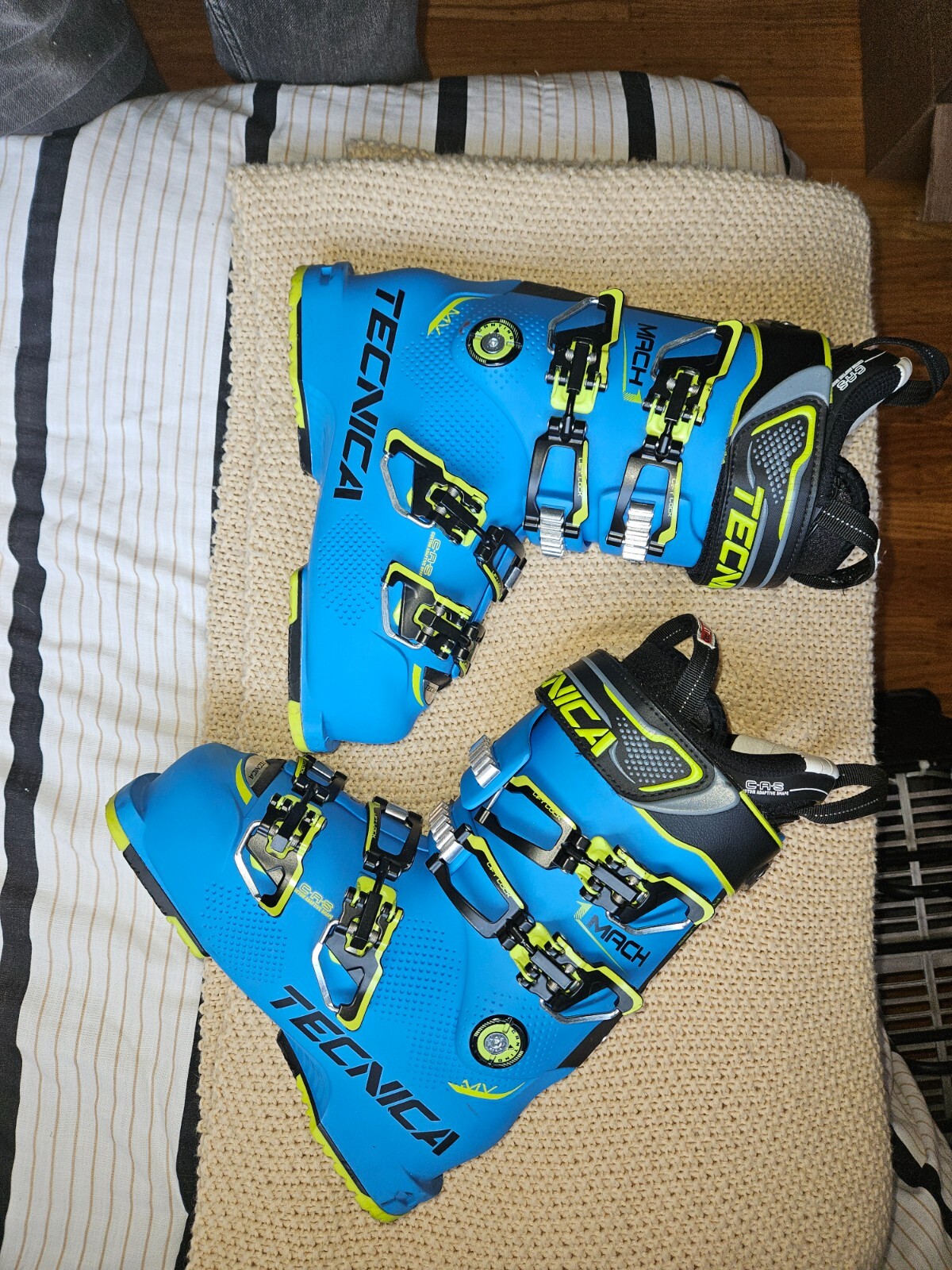 Technica Mach 1 MV 120 flex ski boot | eBay