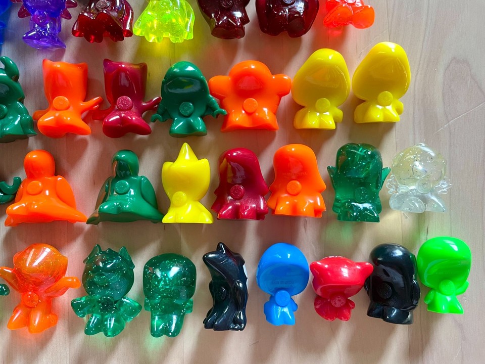 Gogos Crazy Bones Series 2 Evolution Lot of 63 Figures Characters Magic ...