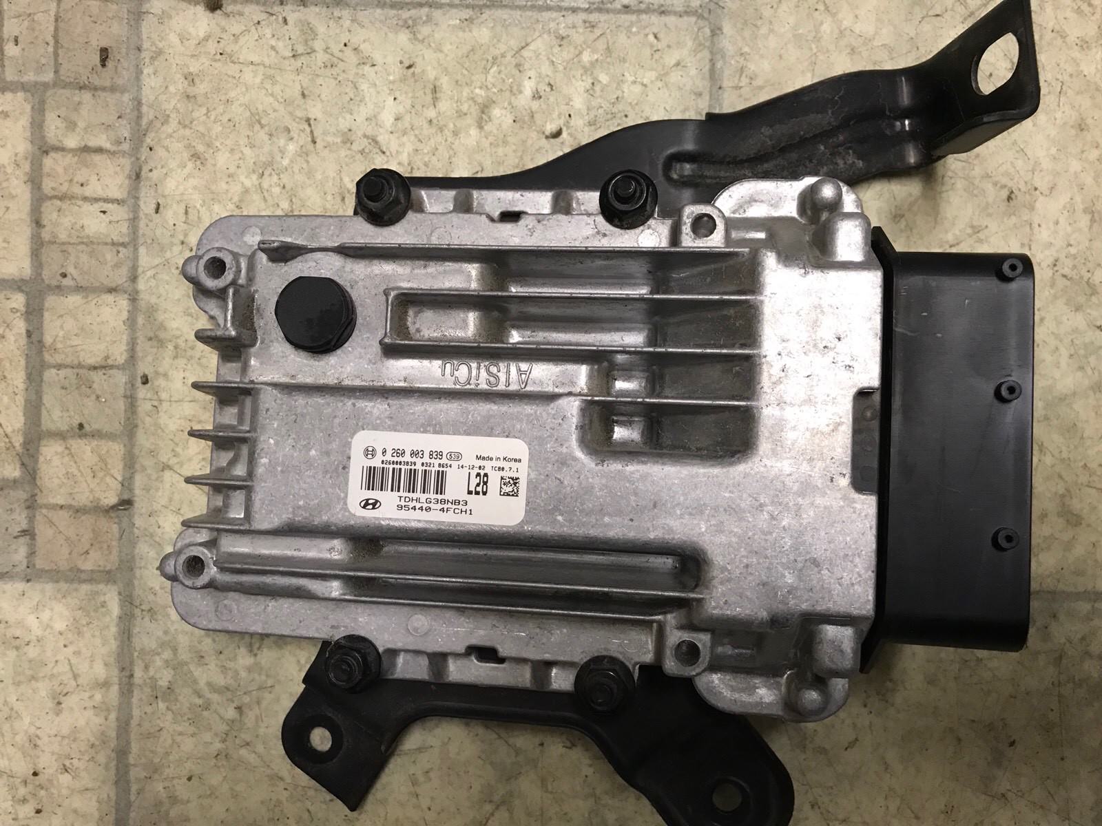 2015 2016 Hyundai Genesis Automatic Transmission Control ECU Module OEM ...