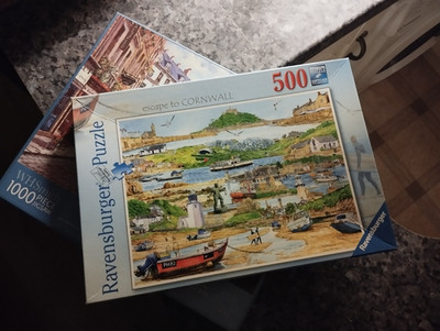 2 X JIGSAW PUZZLES - 1 X 500 PIECE RAVENSBURGER, 1 X 1000 PIECE WHSMITH ...