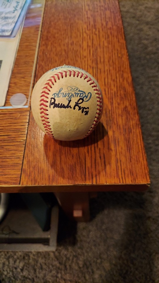 Brandon League , Matt Guerrier, Chris Capuano Signed Official OMLB ...