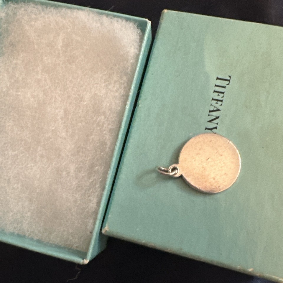 VINTAGE TIFFANY & CO MAKERS STERLING SILVER CHARM PENDANT ROUND CIRCLE ...