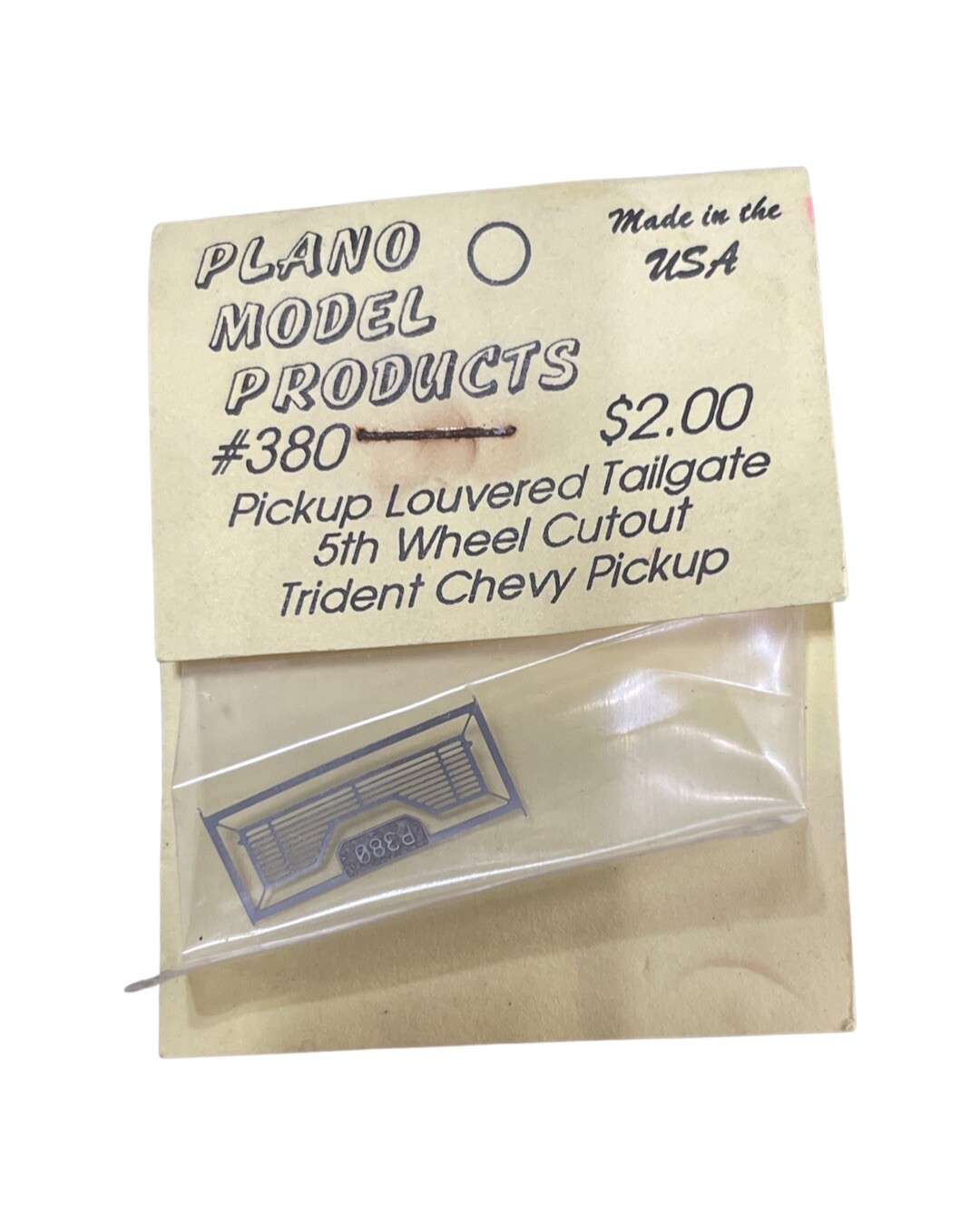 PLANO MODEL PRODUCTS #380 Pickup Louvered Tailgate 5th Wheel Cutout ...