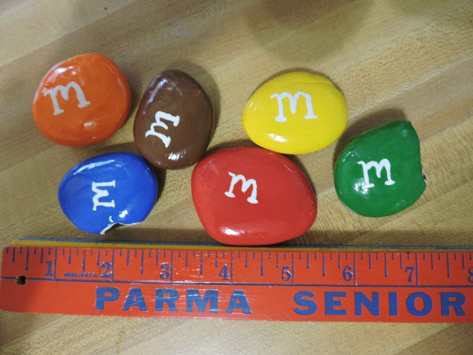 Lot of 6 M&M Painted Rocks m&ms Red, Green, Blue, Yellow, Orange, Brown ...