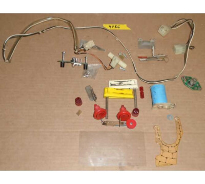 WILLIAMS INDIANA JONES Pinball Machine Game MISC. PARTS LOT #4086 - AS ...