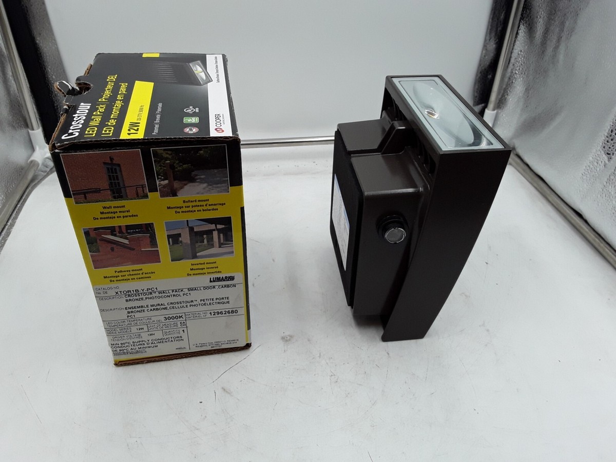 Lumark Lighting Xtor1b | Shelly Lighting