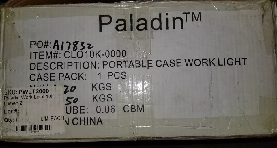 Paladin case light 10,000 lumen tripod light/First Responders and ...